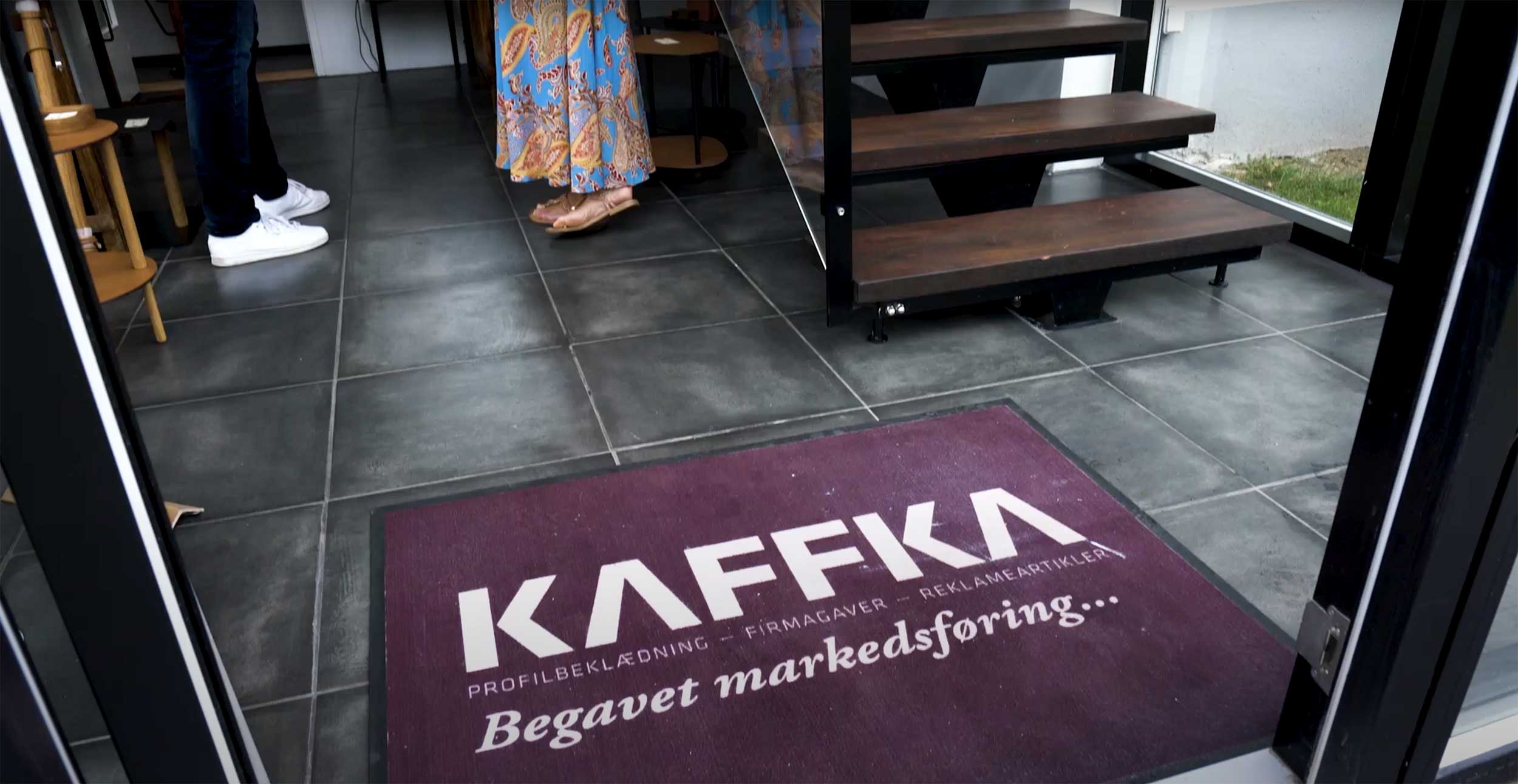 KAFFKA | Alt indenfor profilbeklædning, reklameartikler og firmagaver
